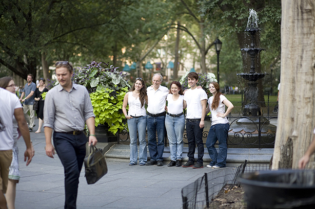 Living Family Portrait in Madison Square Park, New York City – Jamie ...